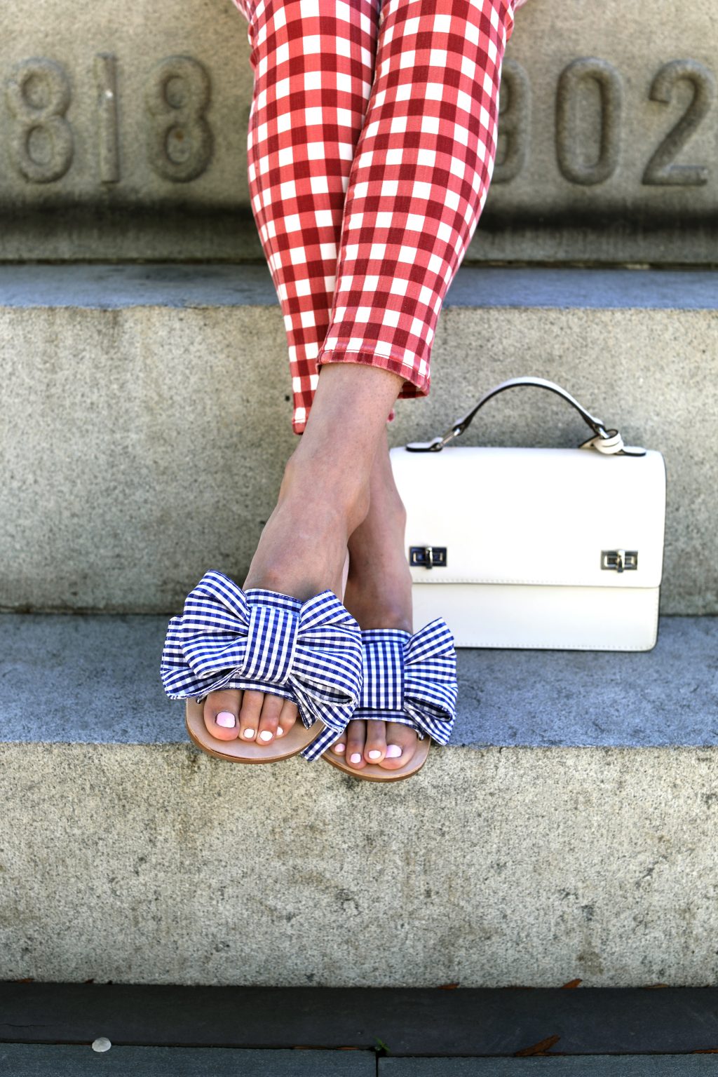 TUESDAY 10 - Atlantic-Pacific