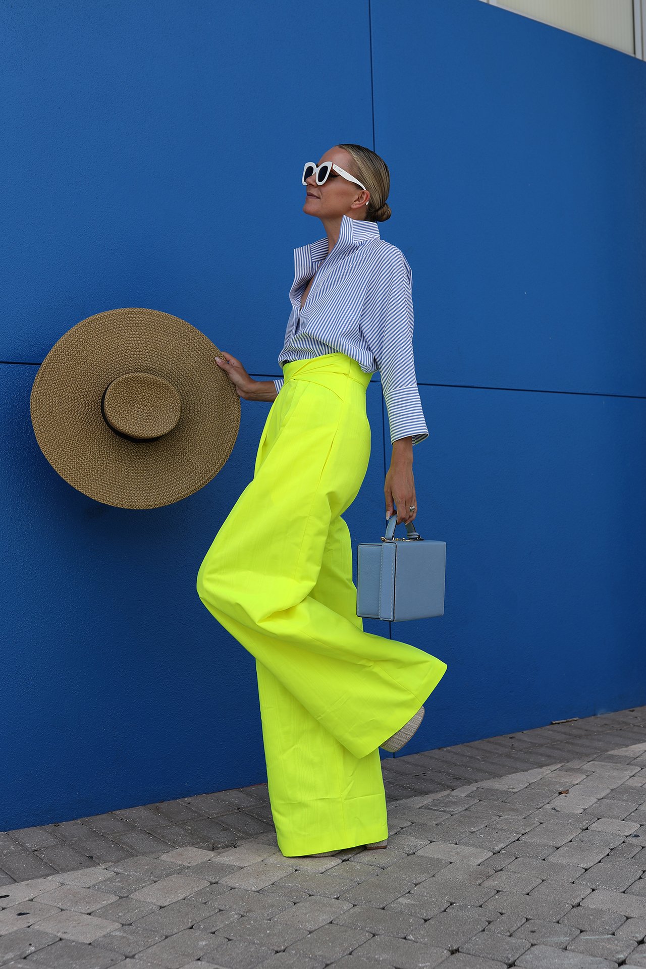 NEON BABY - Atlantic-Pacific